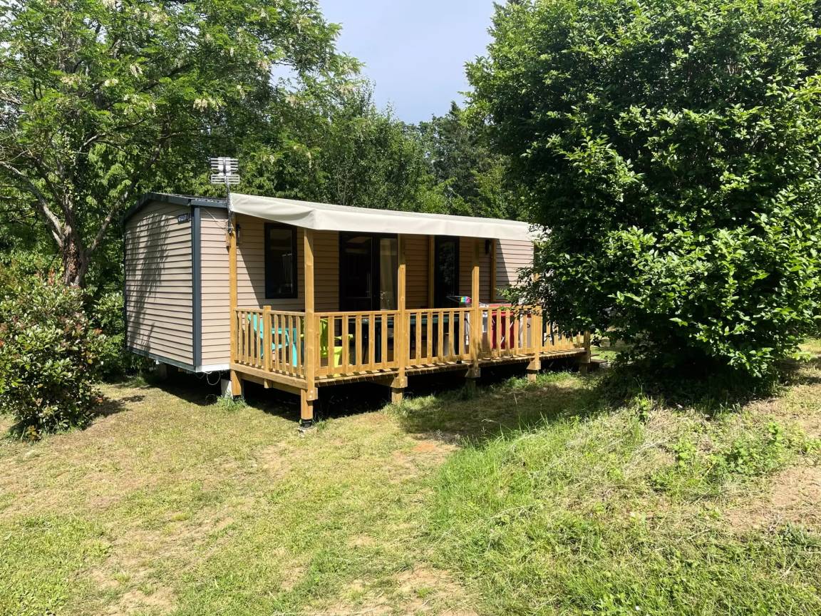 35 M² Mobil-home ∙ 2 Chambres ∙ 6 Personnes - Montignac