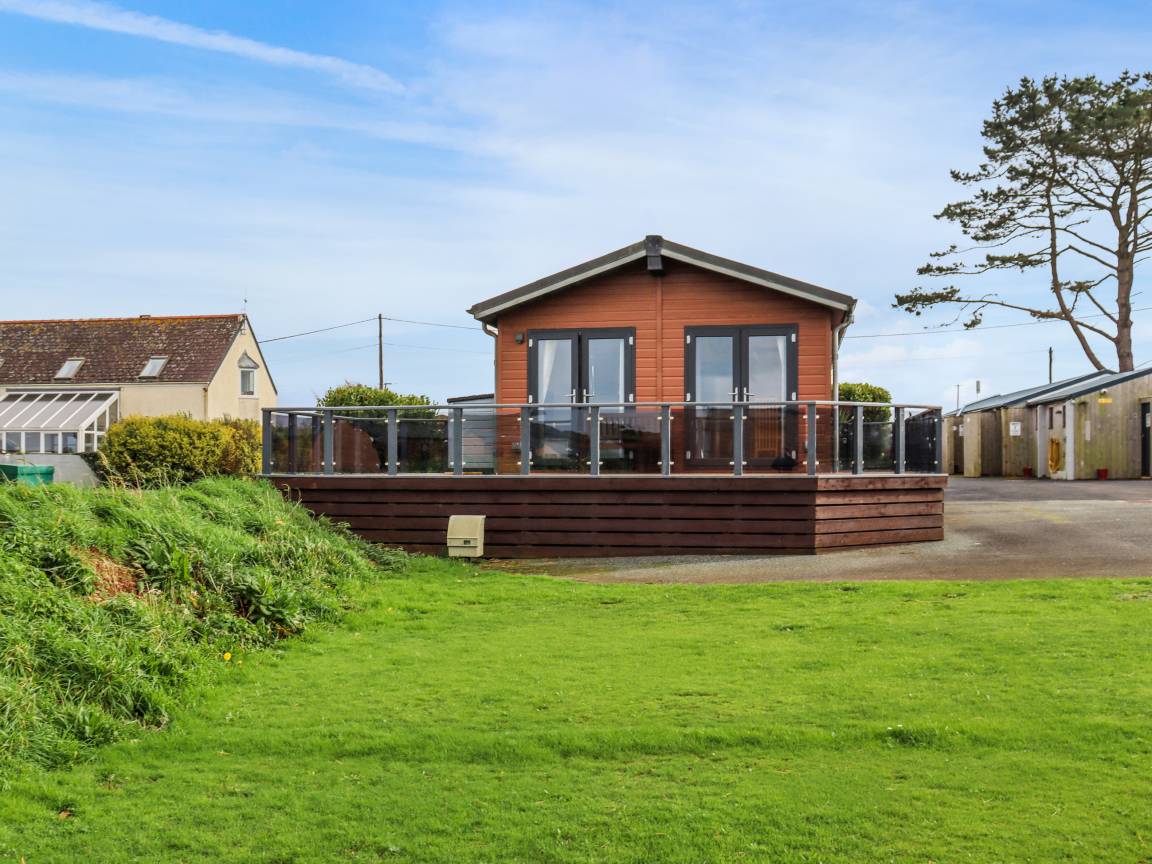 Cottage ∙ 2 Bedrooms ∙ 4 Guests - Little Haven