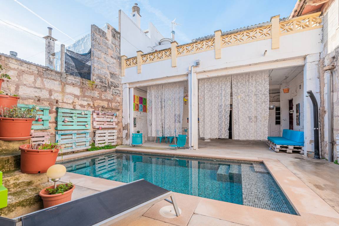 150 M² House ∙ 2 Bedrooms ∙ 4 Guests - Sa Pobla