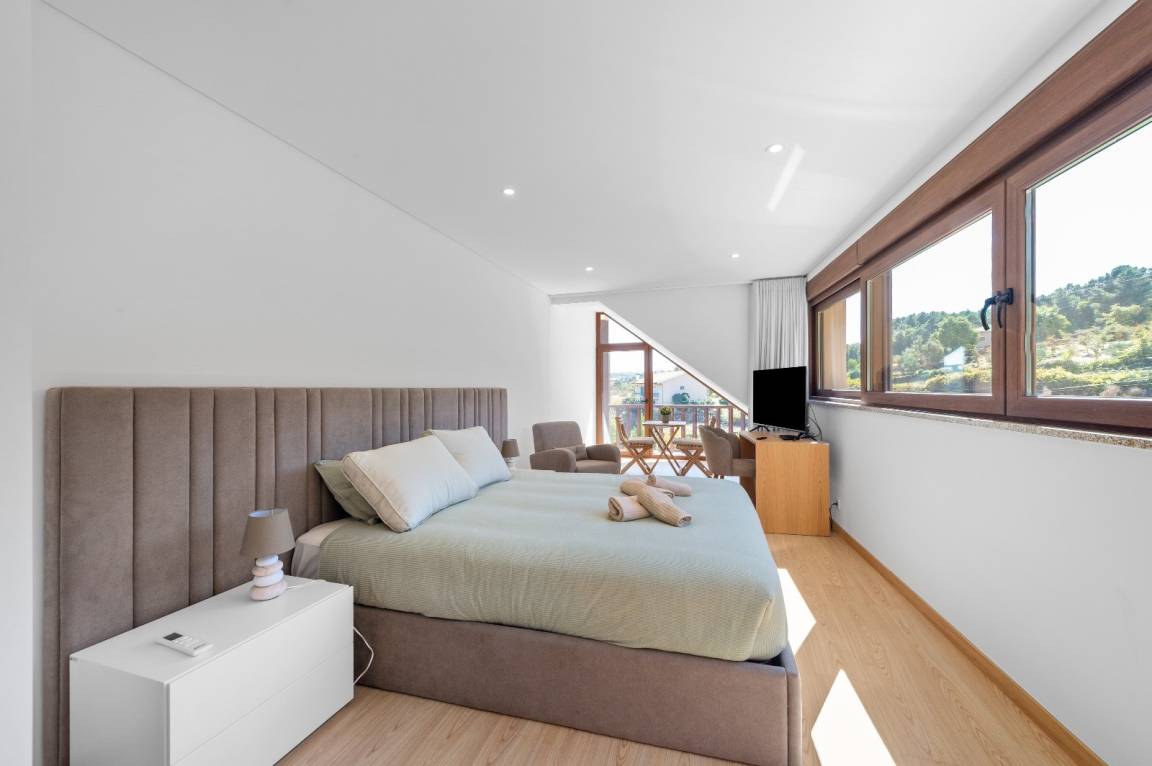 100 M² Appartement ∙ 2 Chambres ∙ 4 Personnes - Vila Real