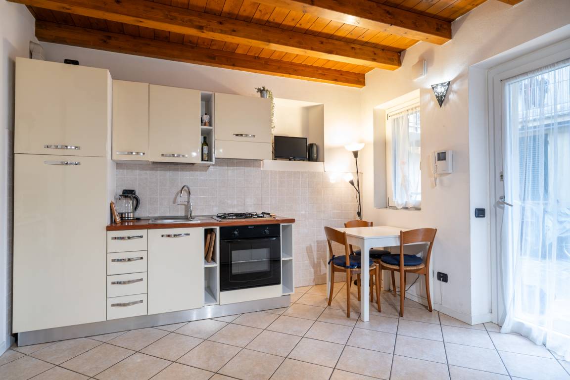 45 M² Apartment ∙ 1 Bedroom ∙ 4 Guests - Lecco