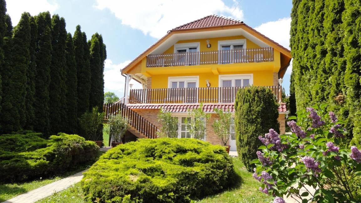 42 M² Apartment ∙ 1 Bedroom ∙ 4 Guests - Zalakaros