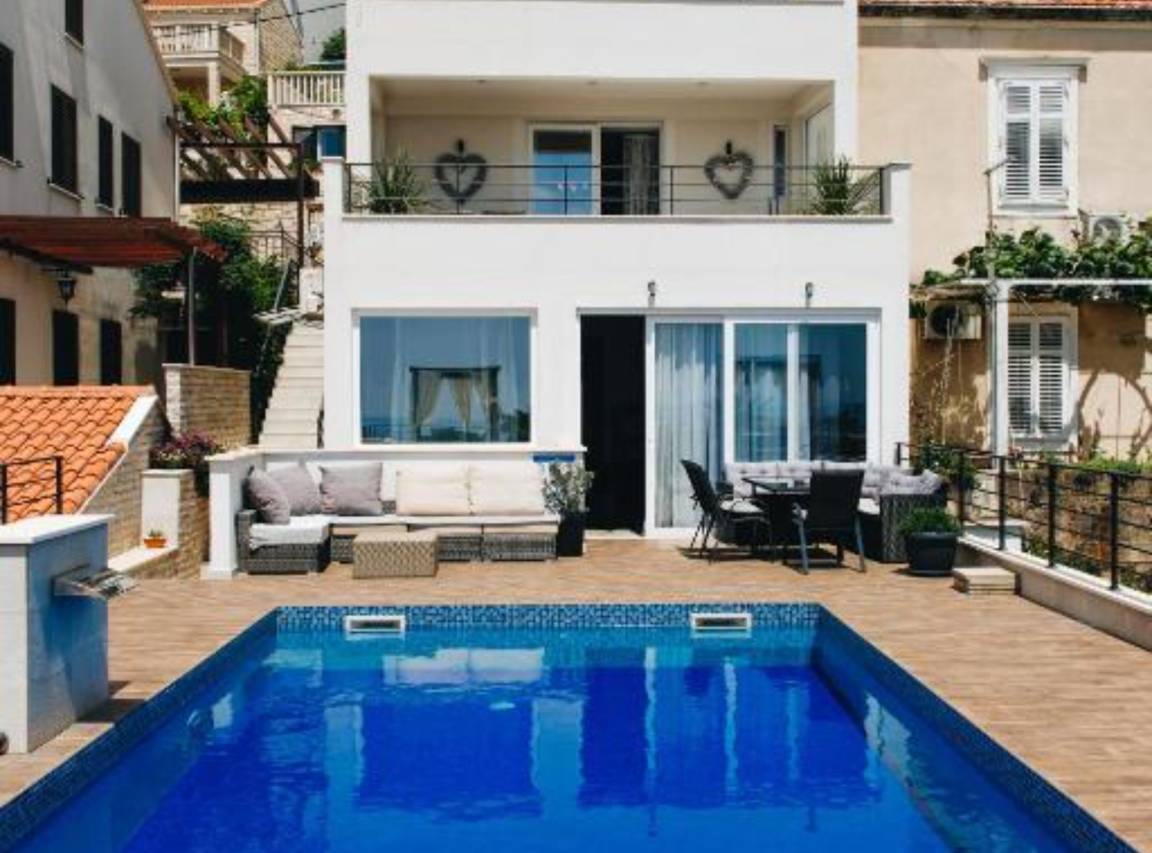 90 M² Ferienwohnung ∙ 2 Schlafzimmer ∙ 5 Gäste - Dubrovnik
