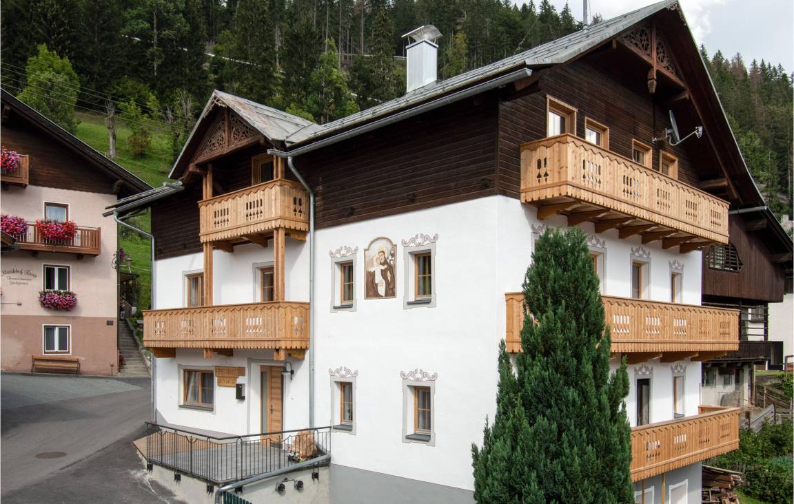 60 M² Ferienwohnung ∙ 2 Schlafzimmer ∙ 3 Gäste - Lesachtal