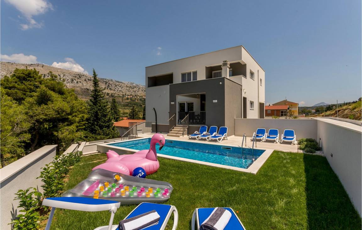 360 M² Huis ∙ 4 Slaapkamers ∙ 8 Gasten - Omiš
