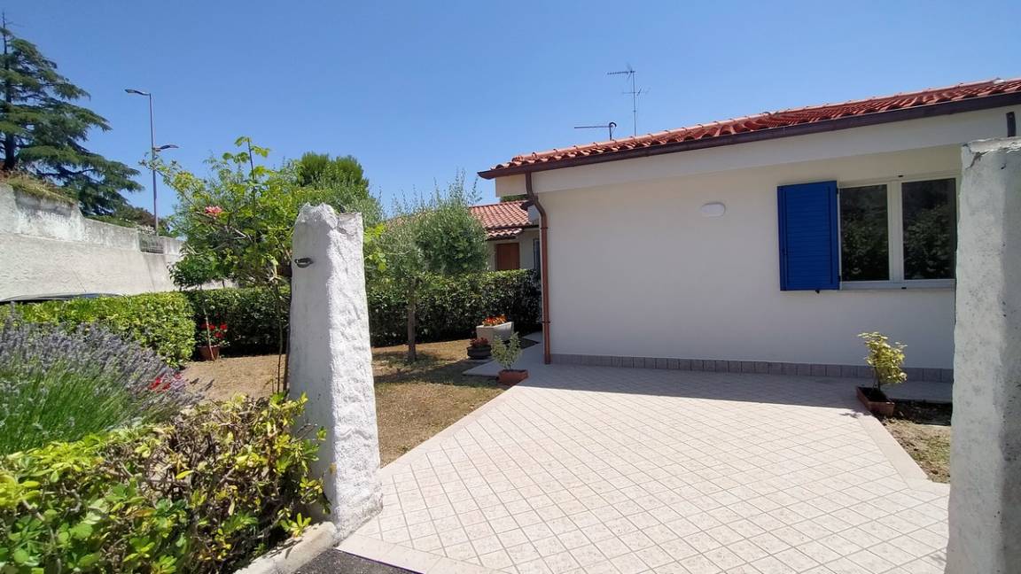 Villa Vacanza ∙ 2 Camere Da Letto ∙ 5 Ospiti - Numana