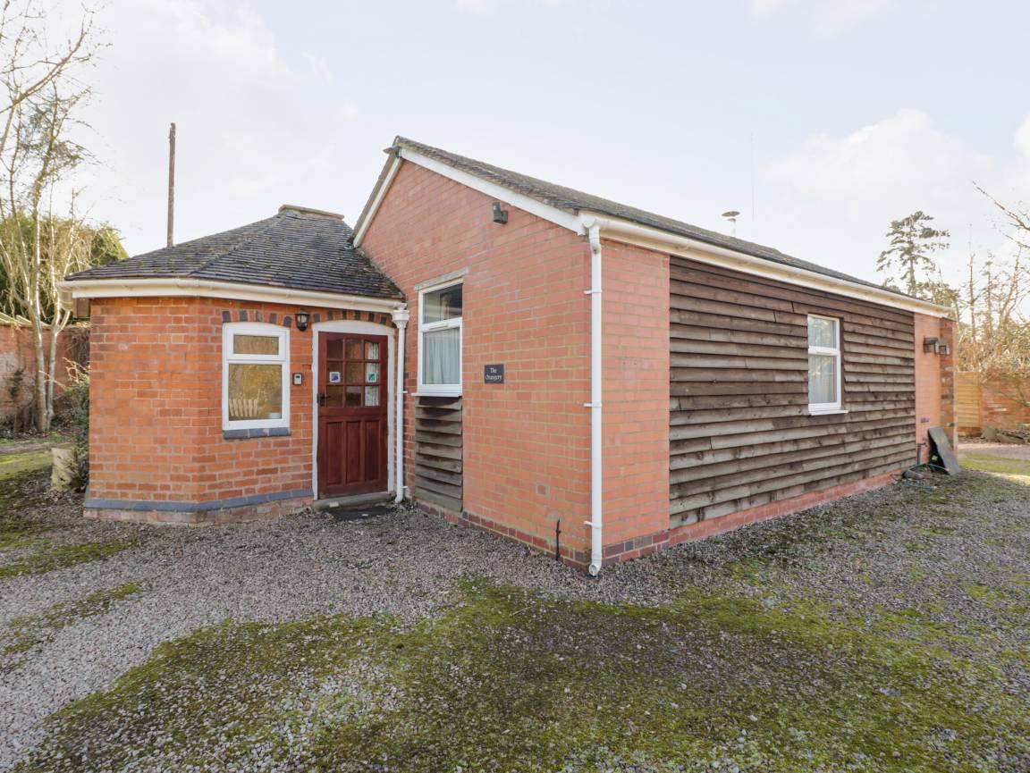 Cottage ∙ 2 Bedrooms ∙ 4 Guests - Tewkesbury