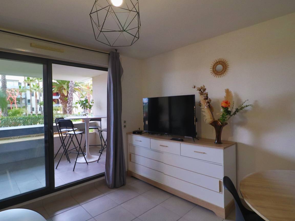 40 M² Apartment ∙ 1 Bedroom ∙ 4 Guests - Sète