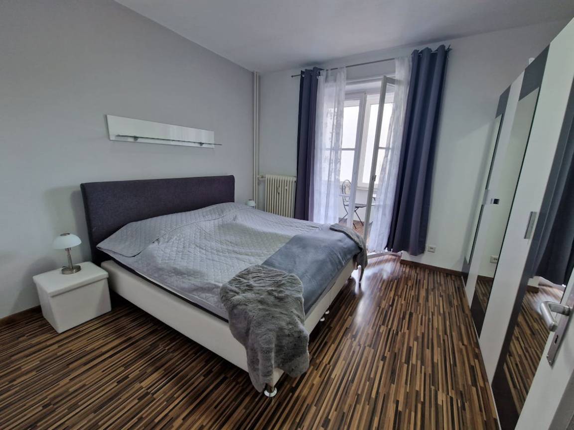 58 M² Appartement ∙ 1 Chambre ∙ 2 Personnes - Düsseldorf