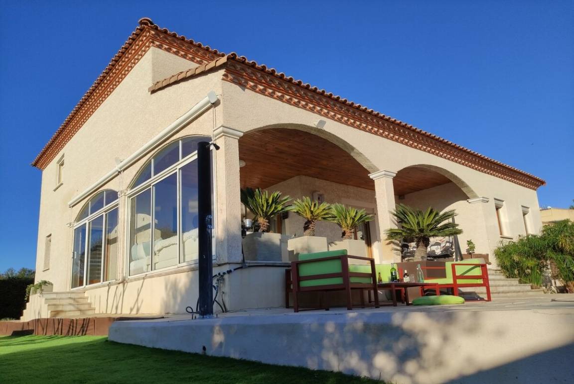 Villa ∙ 5 Chambres ∙ 12 Personnes - Loupian