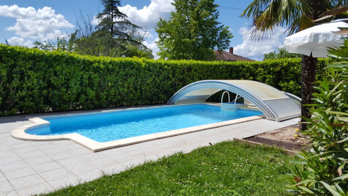 91 M² Gîte ∙ 3 Bedrooms ∙ 5 Guests - Gaillac