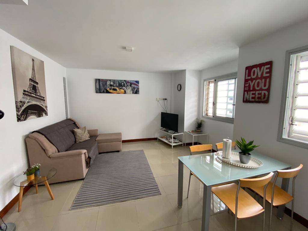 77 M² Apartment ∙ 2 Bedrooms ∙ 3 Guests - Santa Cruz de Tenerife