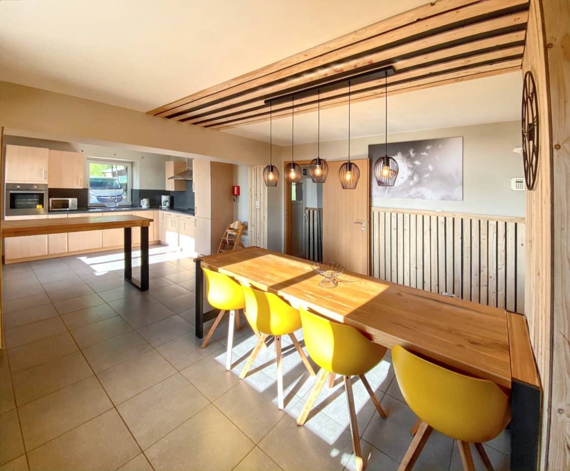 200 M² Ferienhaus ∙ 5 Schlafzimmer ∙ 11 Gäste - Malmedy