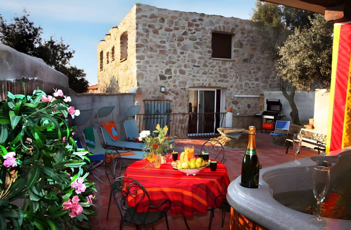 150 M² Maison De Vacances ∙ 2 Chambres ∙ 5 Personnes - Ille-sur-Têt