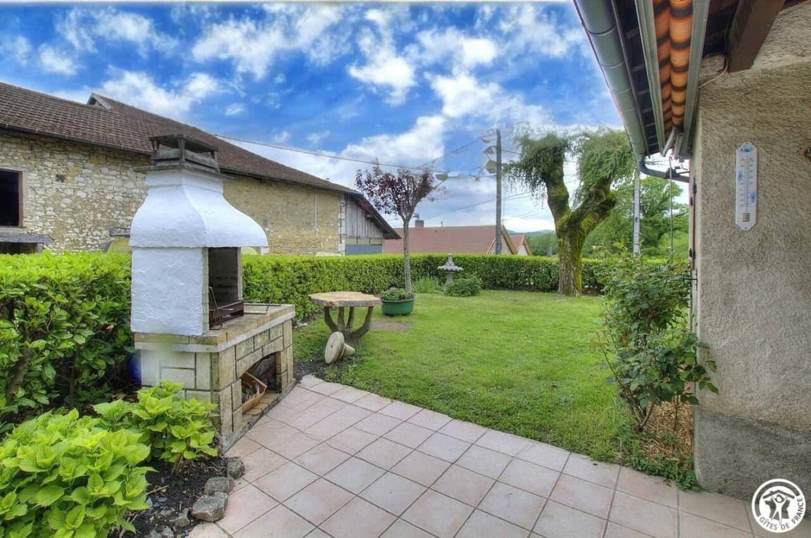 117 M² Gîte ∙ 4 Chambres ∙ 6 Personnes - Belley