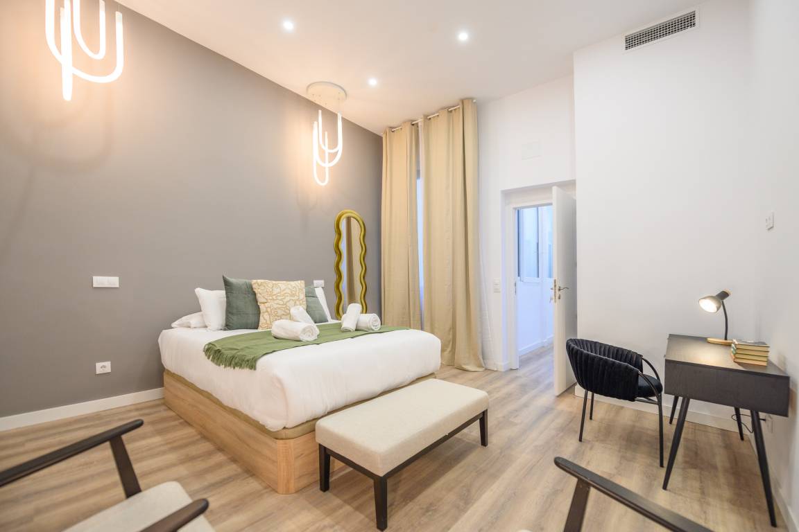 80 M² Apartamento ∙ 3 Habitaciones ∙ 8 Huéspedes - Campo del Moro