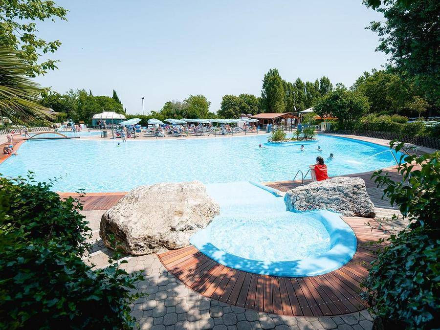 24 M² Caravan ∙ 2 Bedrooms ∙ 2 Guests - San Marino