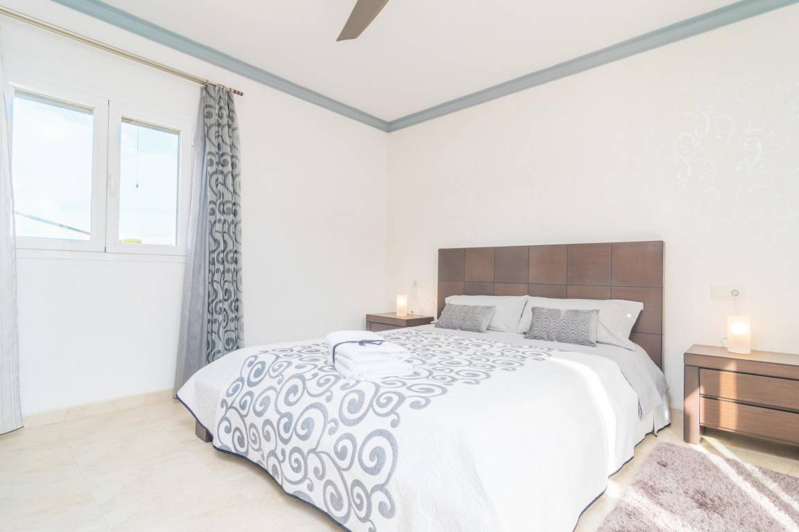 130 M² Chalet ∙ 4 Habitaciones ∙ 7 Huéspedes - Mallorca