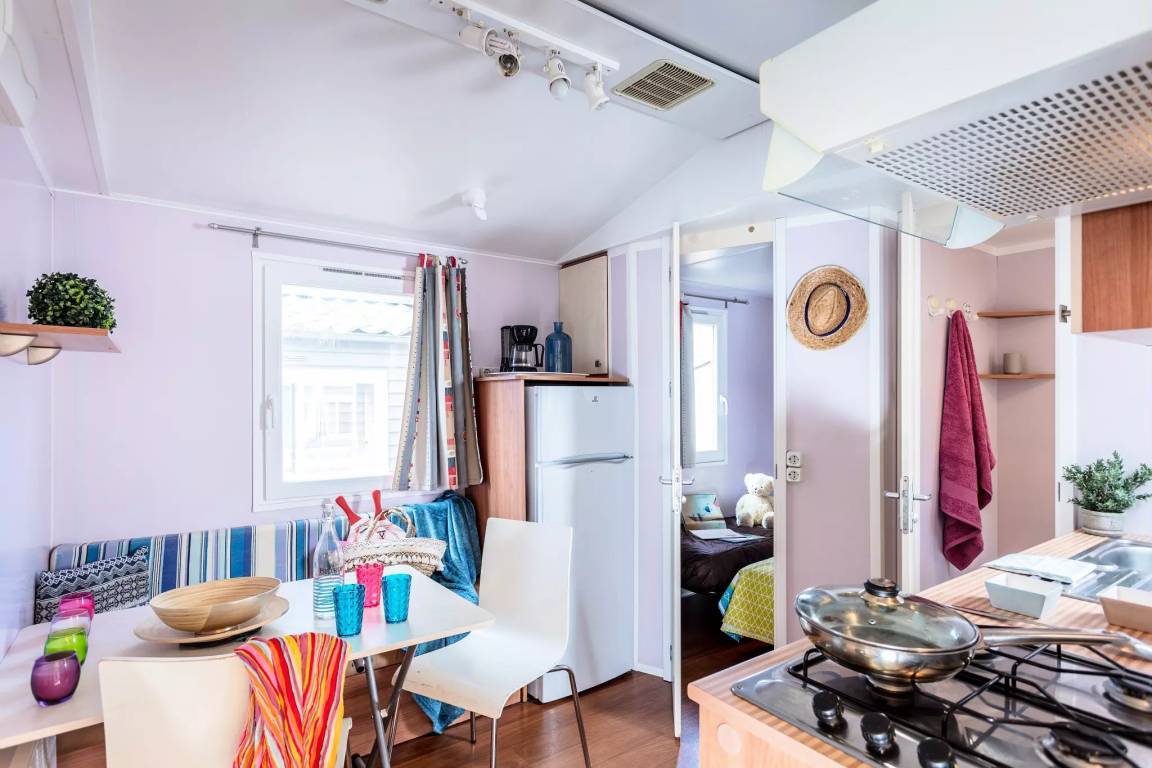 24 M² Camper/roulotte ∙ 2 Camere Da Letto ∙ 4 Ospiti - Ménerbes