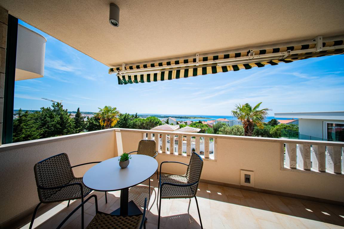 65 M² Apartment ∙ 1 Bedroom ∙ 4 Guests - Novalja