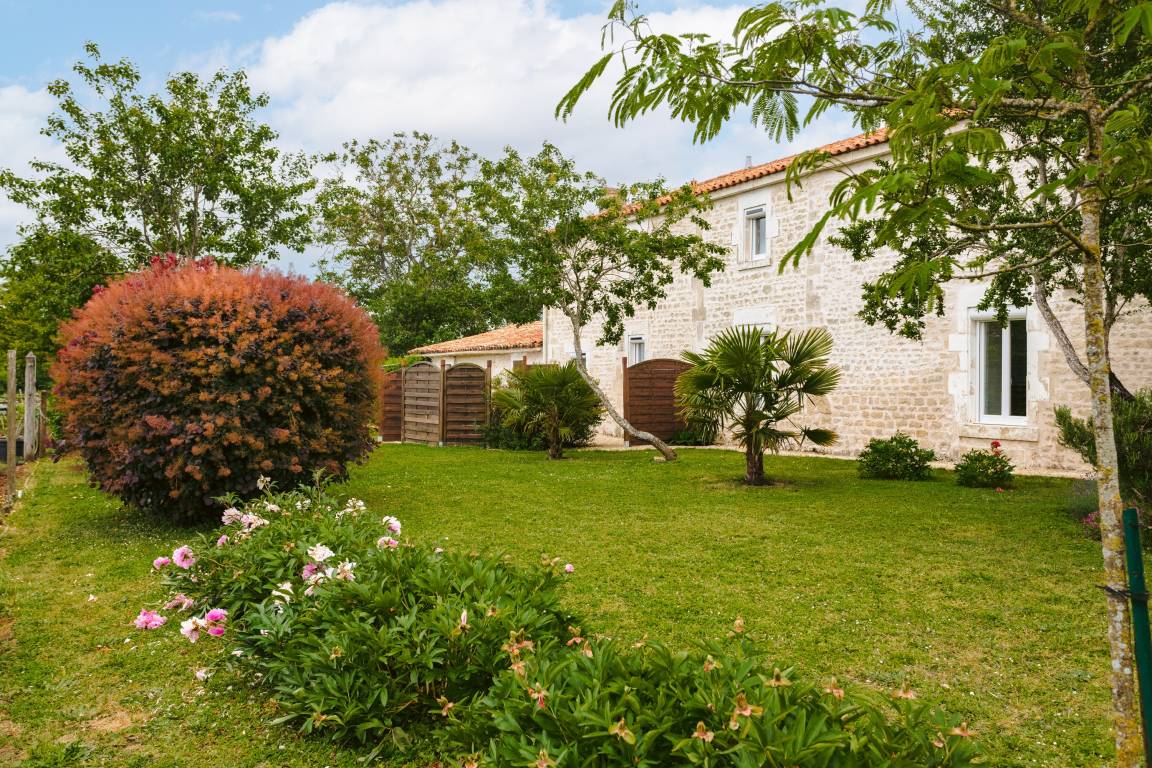 70 M² Maison De Vacances ∙ 3 Chambres ∙ 6 Personnes - Fontenay-le-Comte
