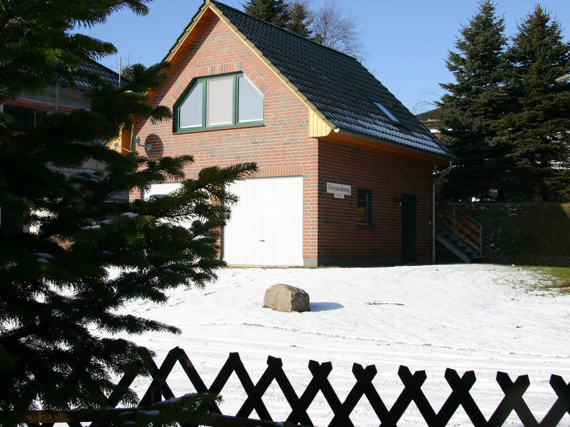 45 M² Ferienhaus ∙ 1 Schlafzimmer ∙ 2 Gäste - Mecklenburgische Seenplatte