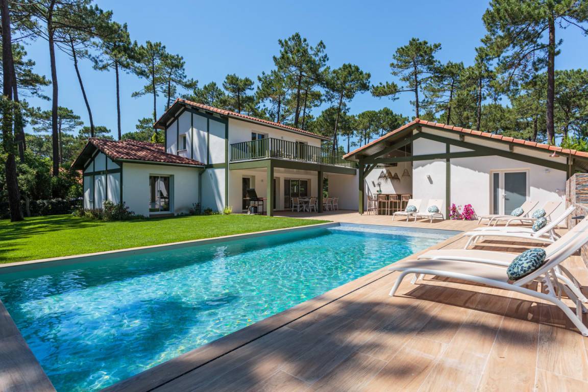 270 M² Villa ∙ 6 Chambres ∙ 12 Personnes - Soorts-Hossegor