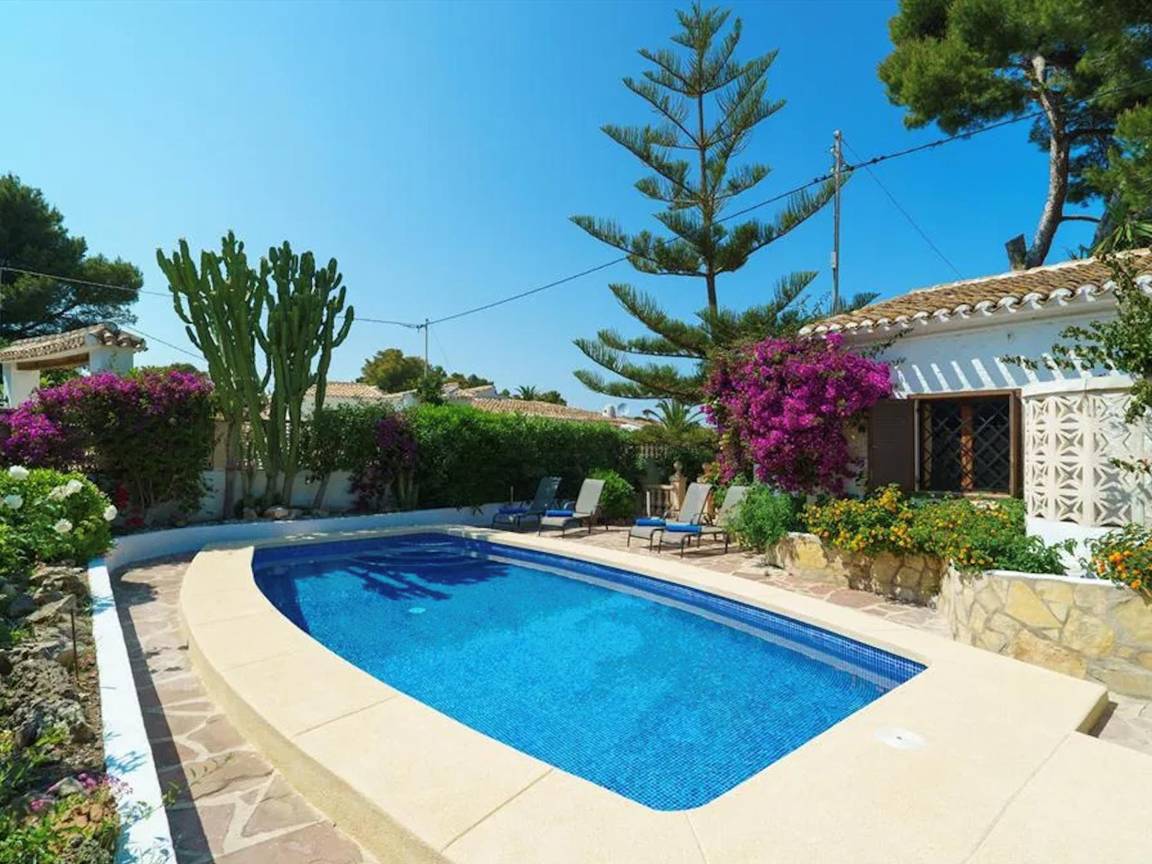 110 M² Villa ∙ 3 Slaapkamers ∙ 6 Gasten - Dénia