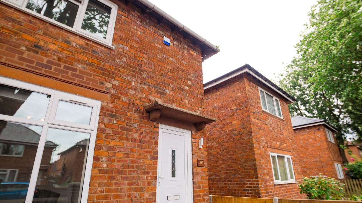 75 M² House ∙ 3 Bedrooms ∙ 6 Guests - Portobello - West Midlands