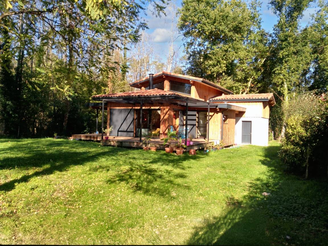 125 M² Maison De Vacances ∙ 3 Chambres ∙ 7 Personnes - Léognan