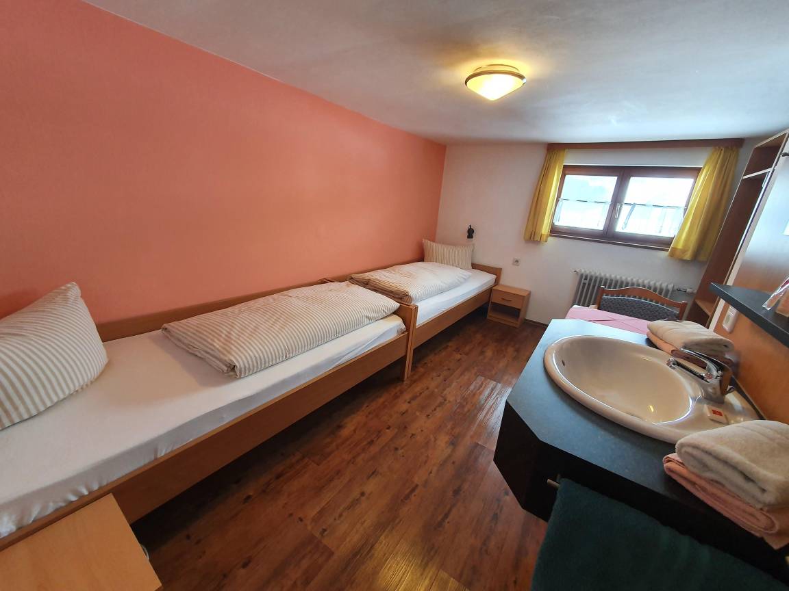 12 M² Hotel ∙ 1 Bedroom ∙ 2 Guests - Oberstdorf