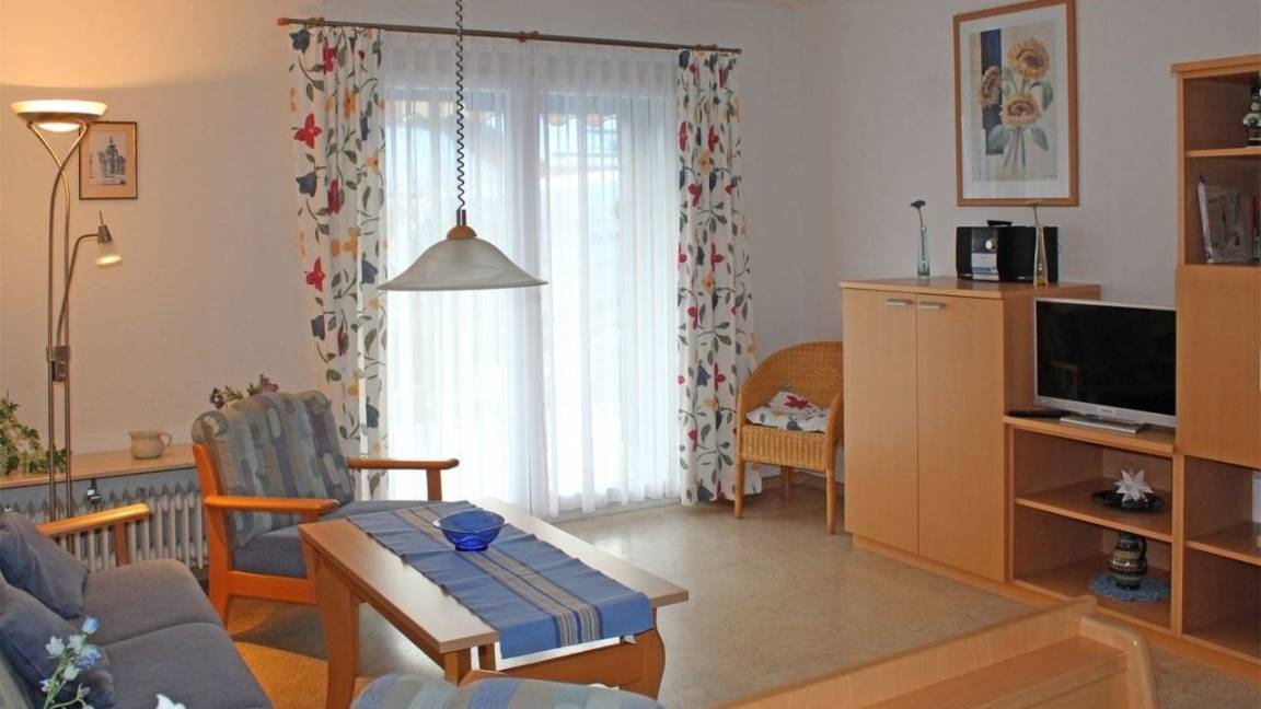 67 M² Ferienhaus ∙ 2 Schlafzimmer ∙ 4 Gäste - Steingaden