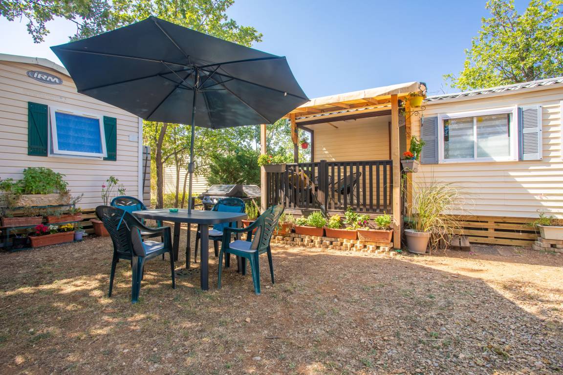 25 M² Mobil-home ∙ 2 Chambres ∙ 4 Personnes - Quinson