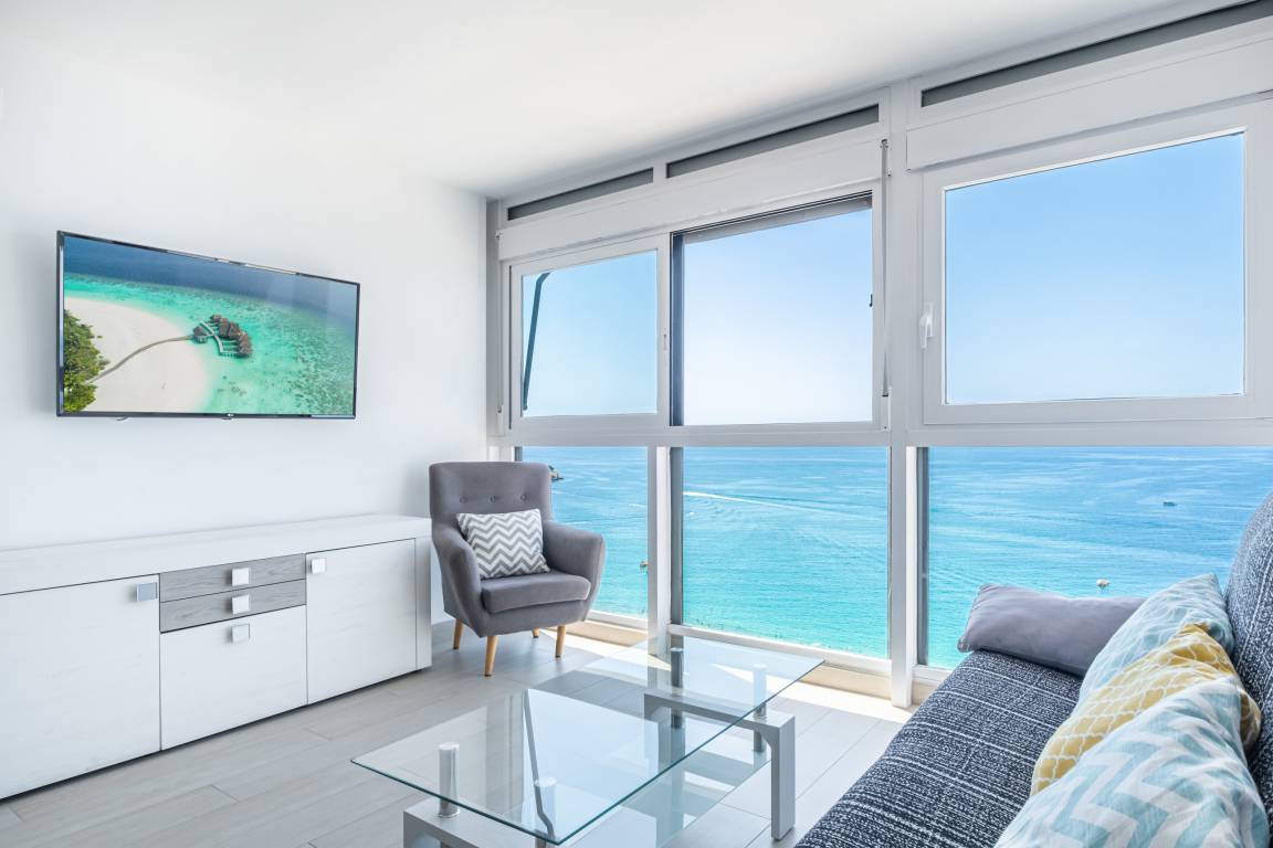 70 M² Apartamento ∙ 1 Habitación ∙ 4 Huéspedes - Benidorm