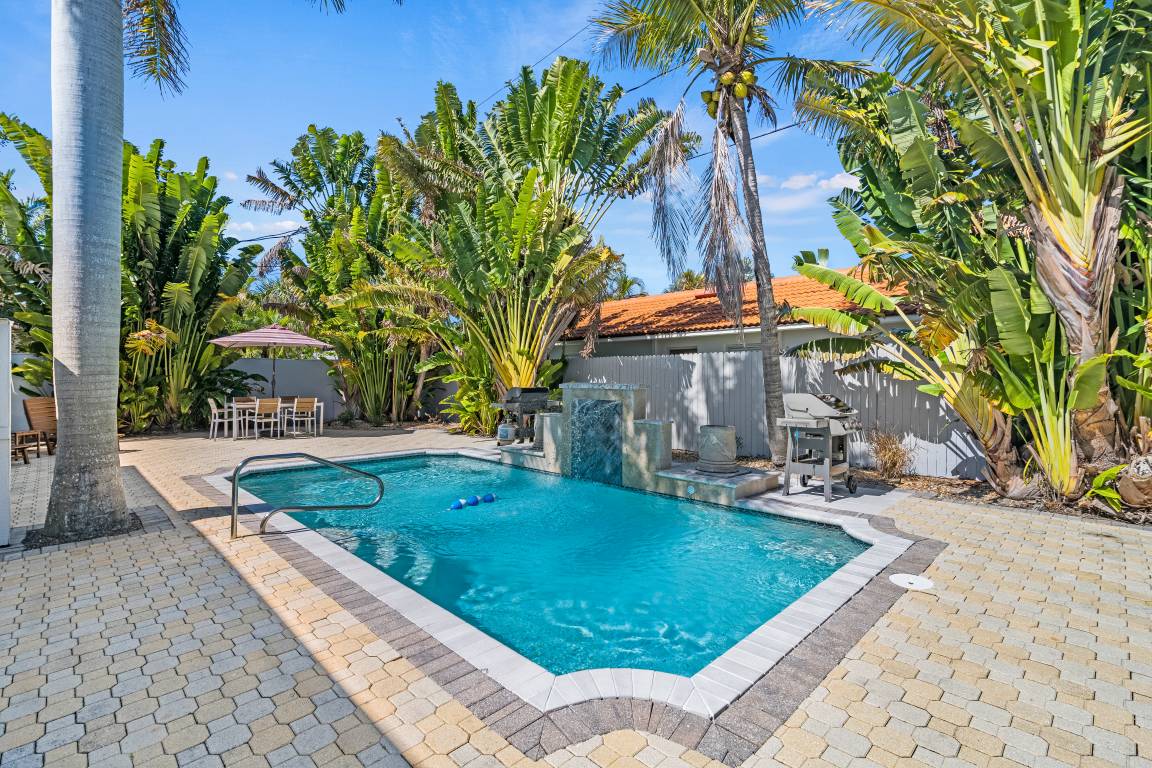 212 M² House ∙ 4 Bedrooms ∙ 12 Guests - Venice, FL