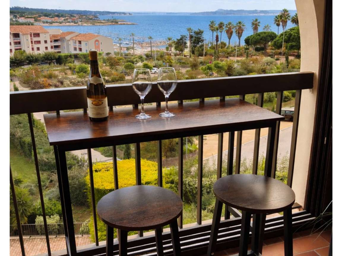 33 M² Appartement ∙ 1 Chambre ∙ 4 Personnes - Sanary-sur-Mer