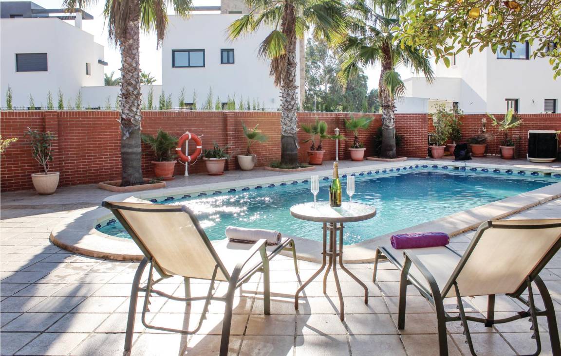 390 M² Dom ∙ 4 Sypialnie ∙ 8 Gości - La Manga