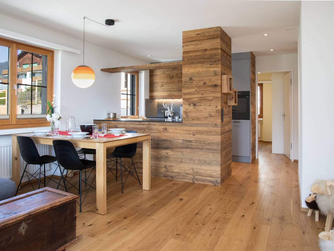 62 M² Ferienwohnung ∙ 2 Schlafzimmer ∙ 4 Gäste - Falera