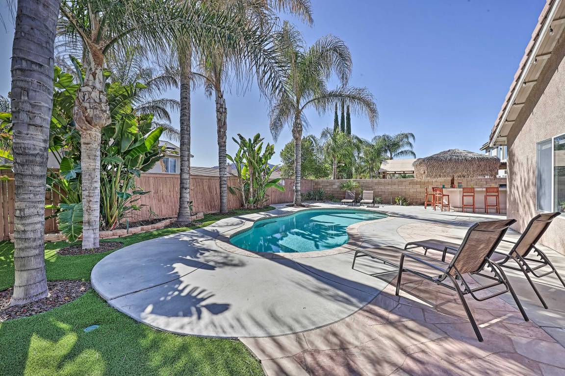 195 M² House ∙ 4 Bedrooms ∙ 8 Guests - Canyon Lake, CA