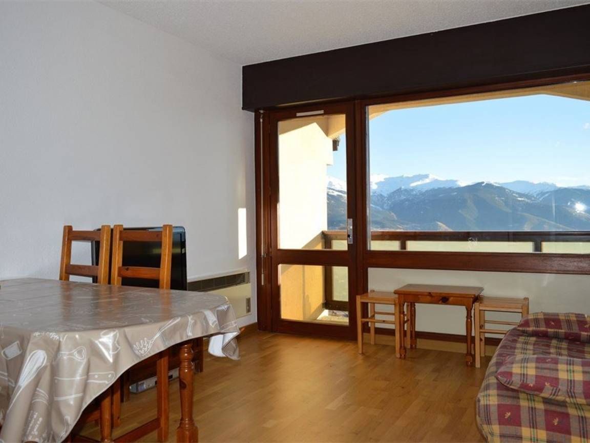 36 M² Apartamento ∙ 1 Habitación ∙ 6 Huéspedes - Err