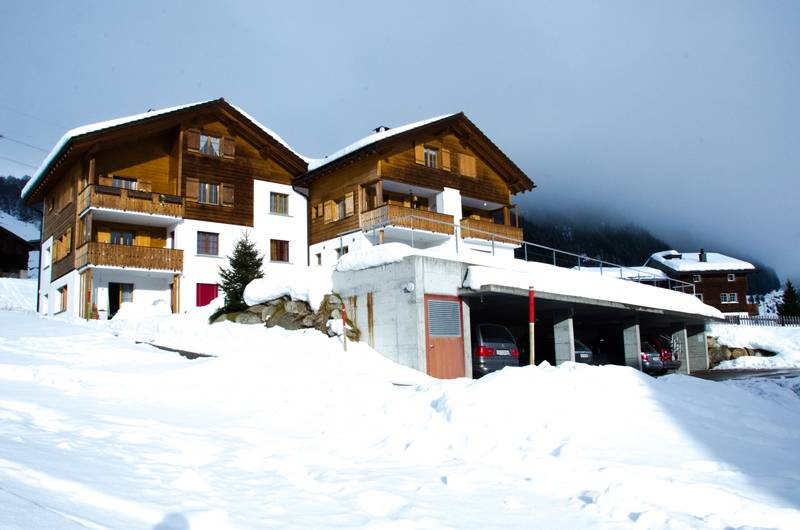 135 M² Appartement ∙ 4 Chambres ∙ 8 Personnes - Sedrun