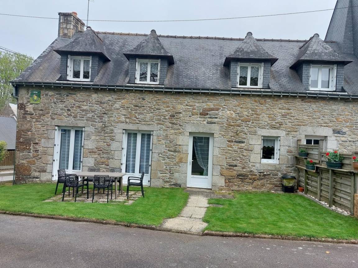 100 M² Gîte ∙ 4 Chambres ∙ 5 Personnes - Languidic