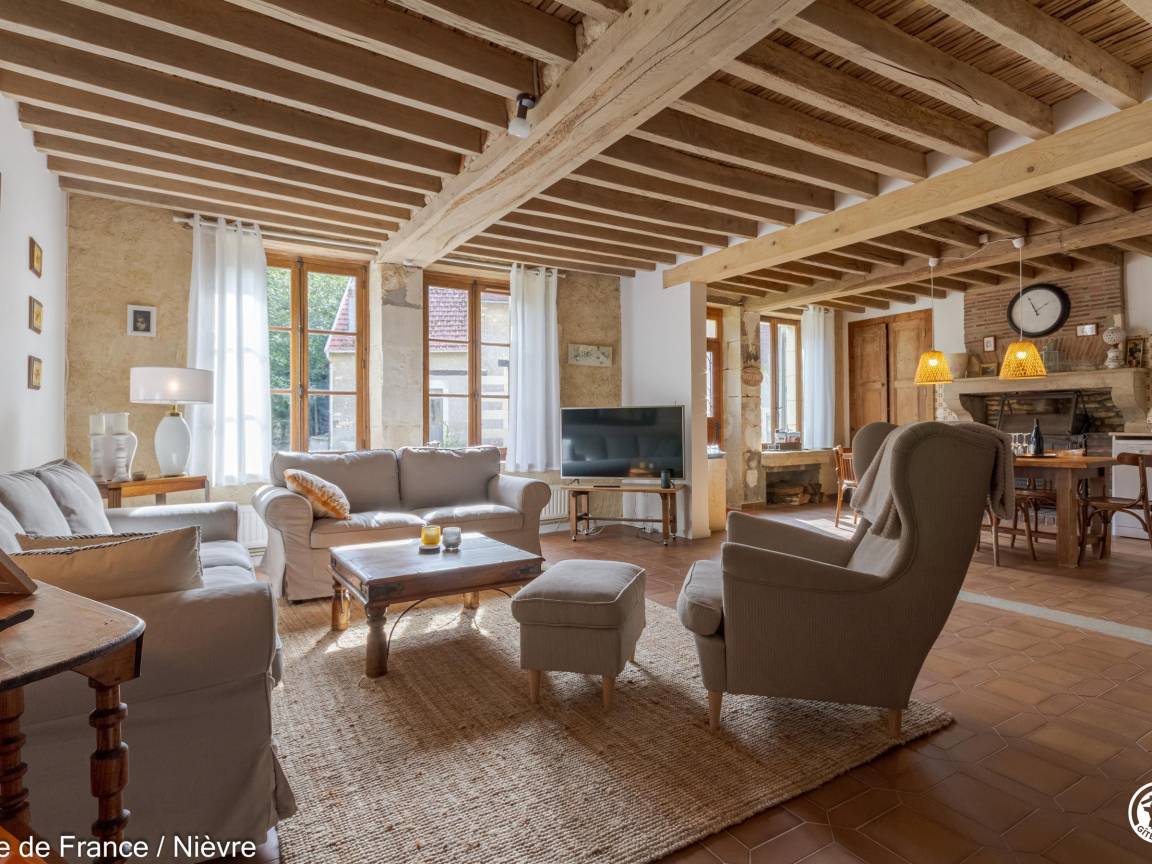 110 M² Cottage ∙ 2 Chambres ∙ 4 Personnes - Nièvre
