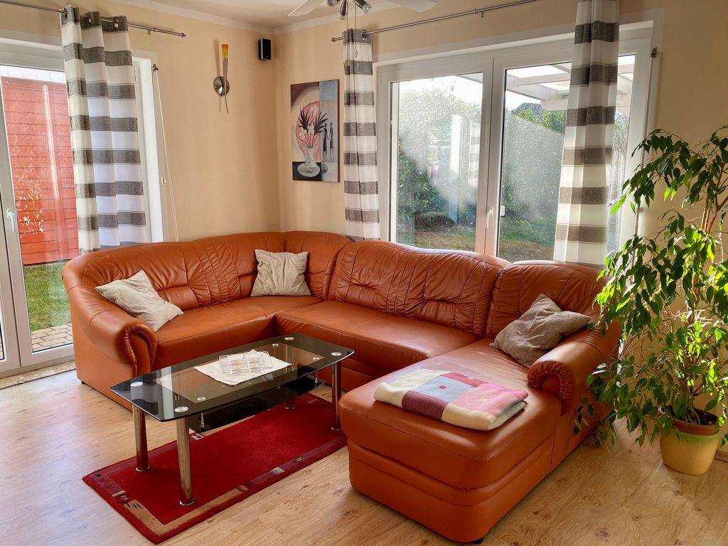 90 M² Apartment ∙ 2 Bedrooms ∙ 5 Guests - Stralsund