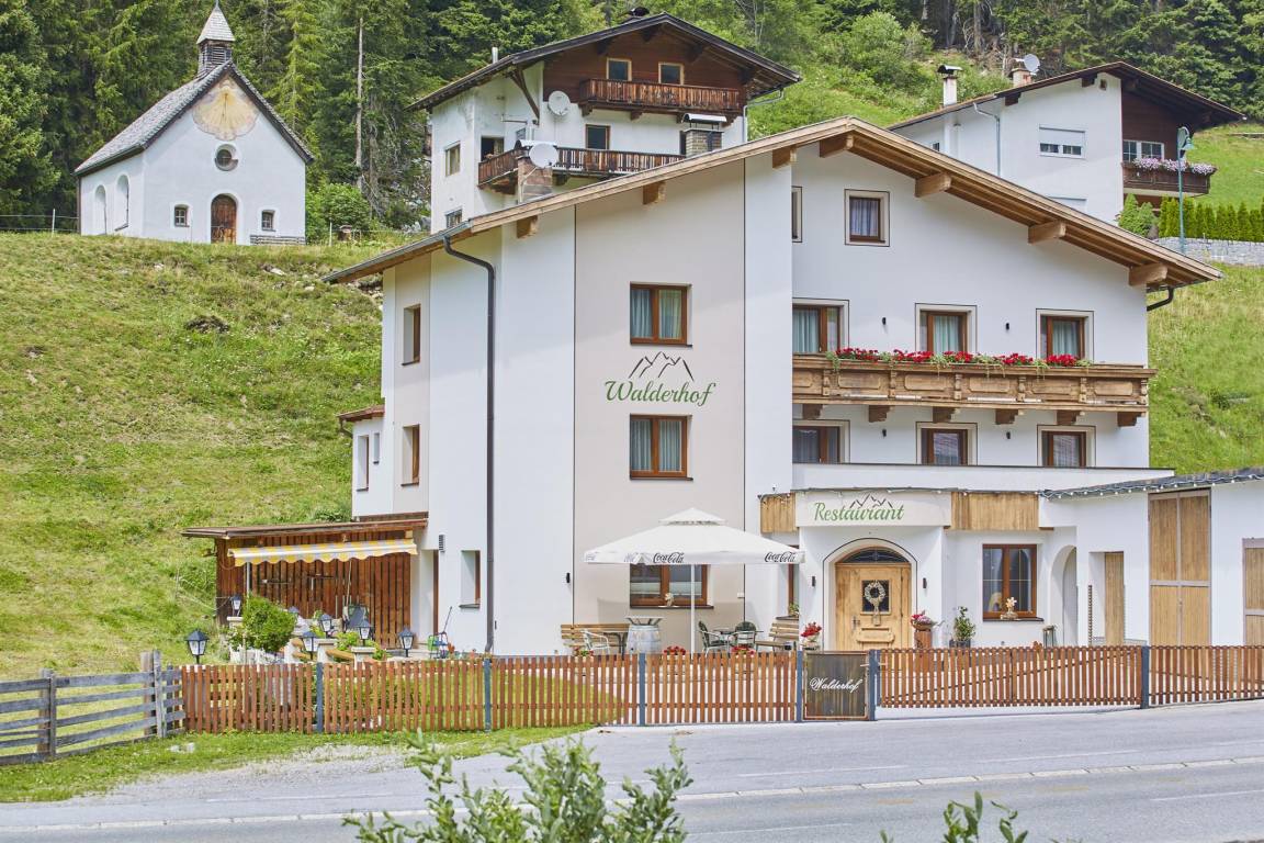 20 M² Hotel ∙ 1 Bedroom ∙ 4 Guests - Kühtai