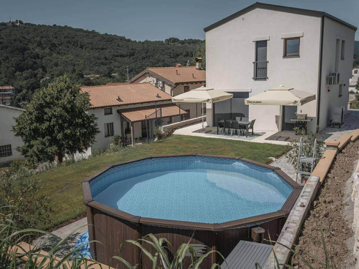 120 M² Villa ∙ 3 Bedrooms ∙ 8 Guests - Štanjel
