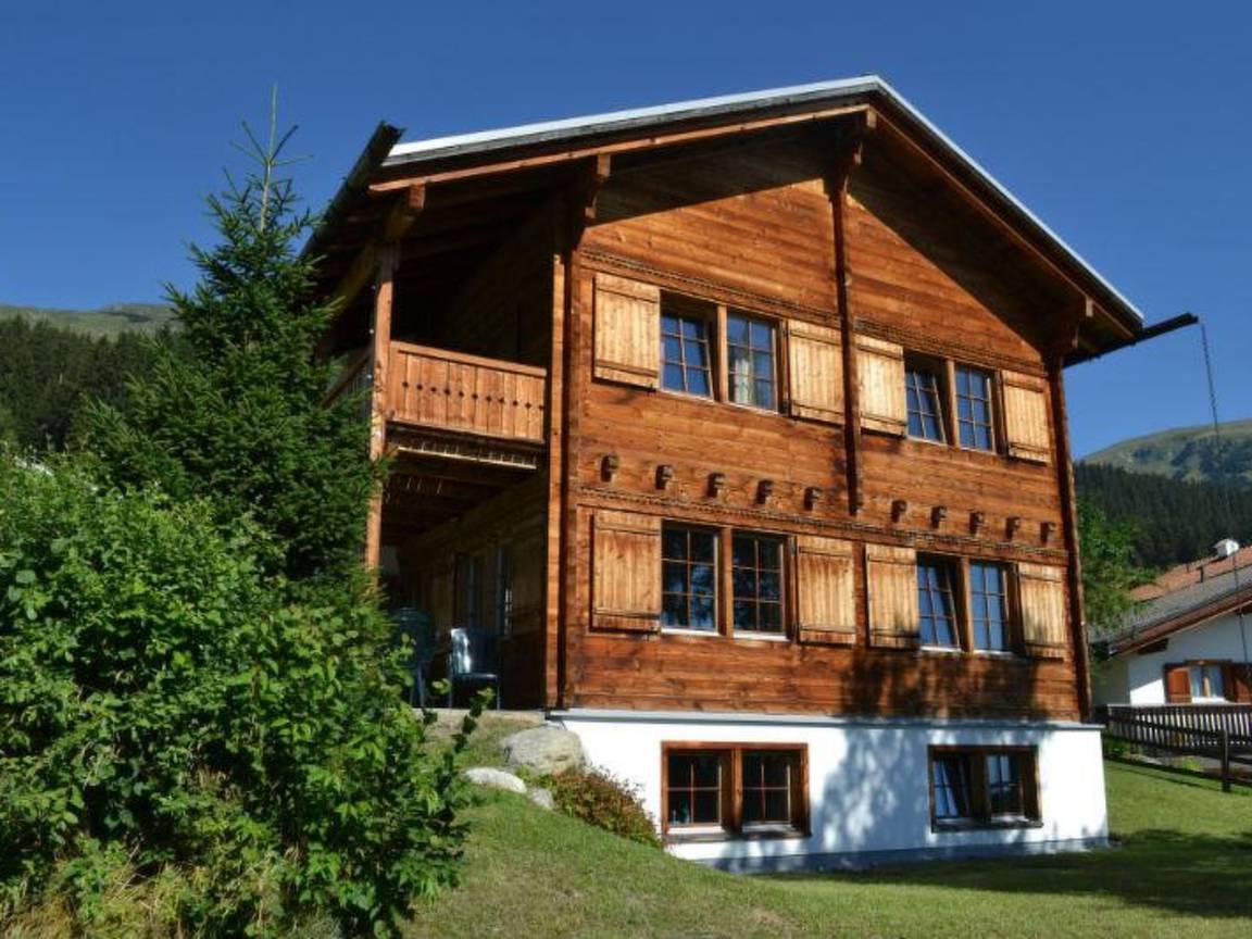 230 M² House ∙ 10 Guests - Elm
