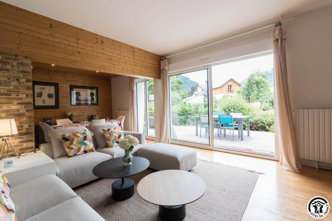 105 M² Gîte ∙ 3 Chambres ∙ 6 Personnes - Bagnères-de-Luchon