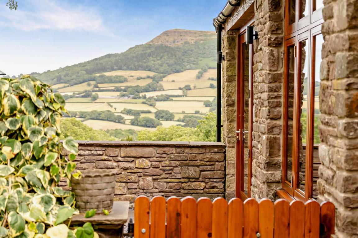 Cottage ∙ 1 Bedroom ∙ 2 Guests - Abergavenny