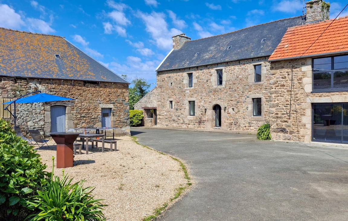125 M² Maison De Vacances ∙ 3 Chambres ∙ 8 Personnes - Lézardrieux